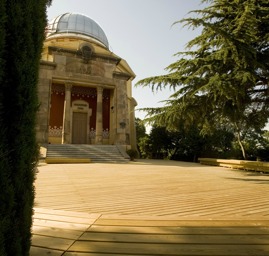 Dining with stars. Fabra Observatory, Barcelona | Julia Schulz-Dornburg